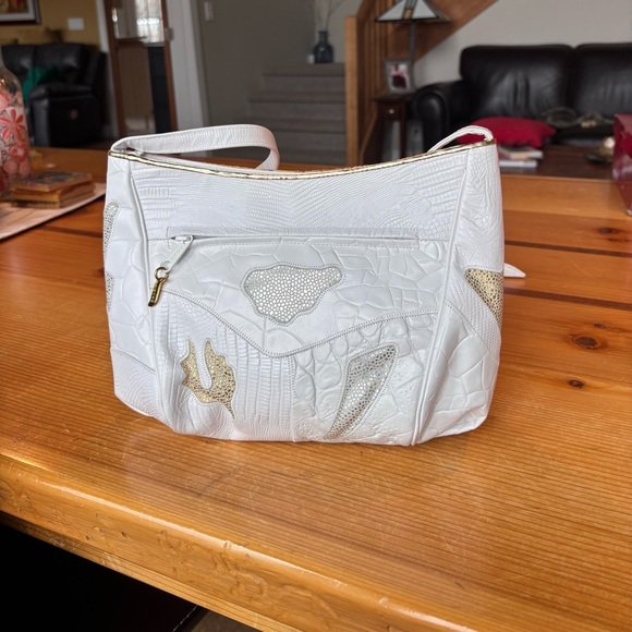 Sharif | Bags | 8s Vintage Sharif White Bag With Gold Silver Geometric ...
